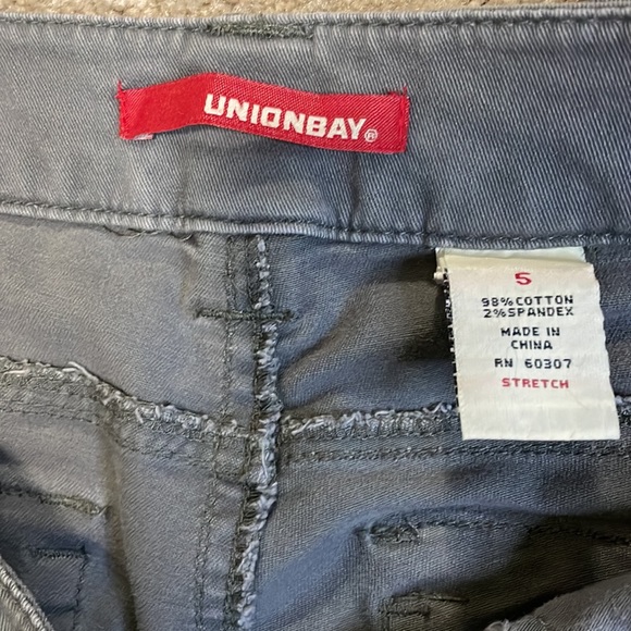 UNIONBAY | Pants & Jumpsuits | Unionbay Grey Skinny Cargo Pants Size S ...